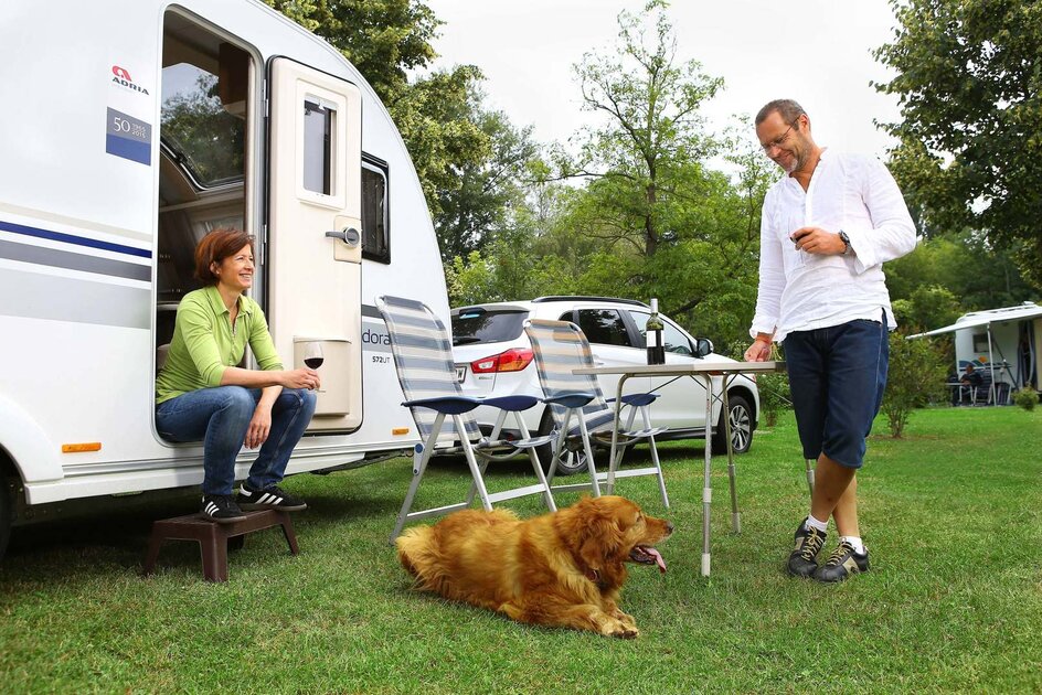 "Camper" mieten – Tipps für den ersten Urlaub mit Reisemobil oder ...
