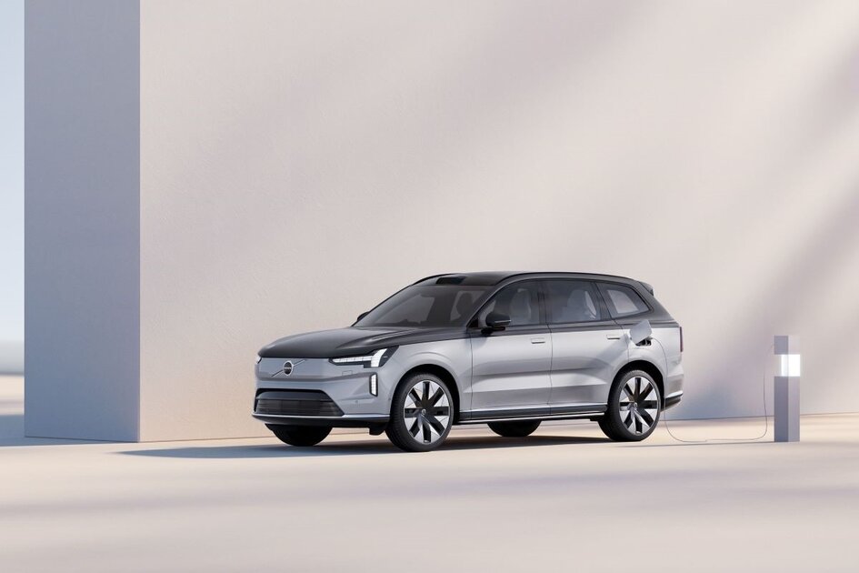 Volvo EX90 - Probleme mit der Software des Fahrzeugsteuergerätes | ÖAMTC